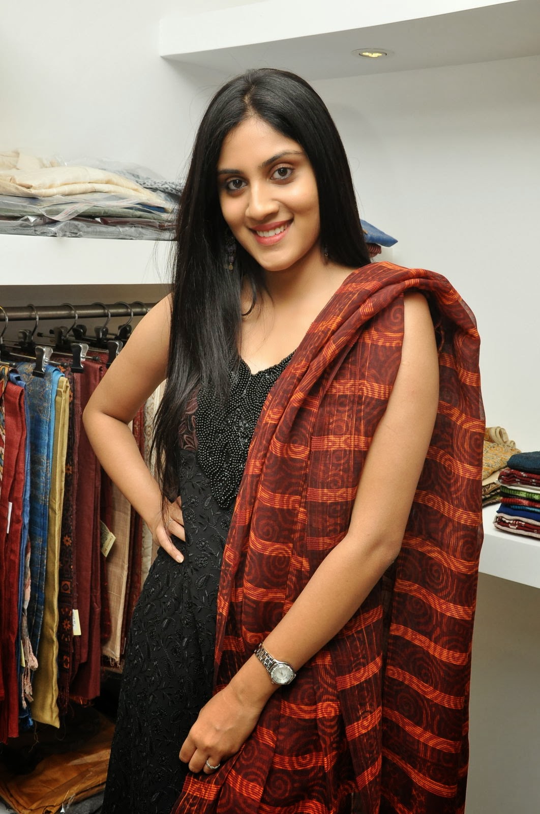 Dhanya Balakrishnan Photo Gallery