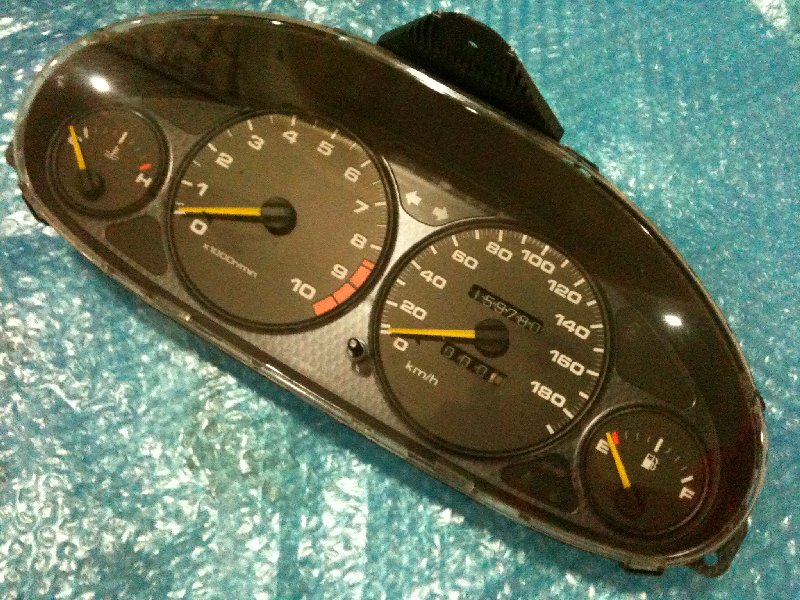 Race Tune Garage: Honda DC2 Integra Type R Cluster