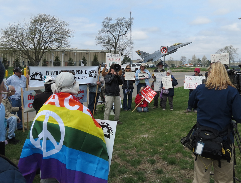No Drones Iowa: Des Moines: May 1, 2013, Protest Against Drones