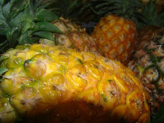 Cocinas y Recetas: Su majestad, la piña, columna Regaliz, Sección VIDA ...