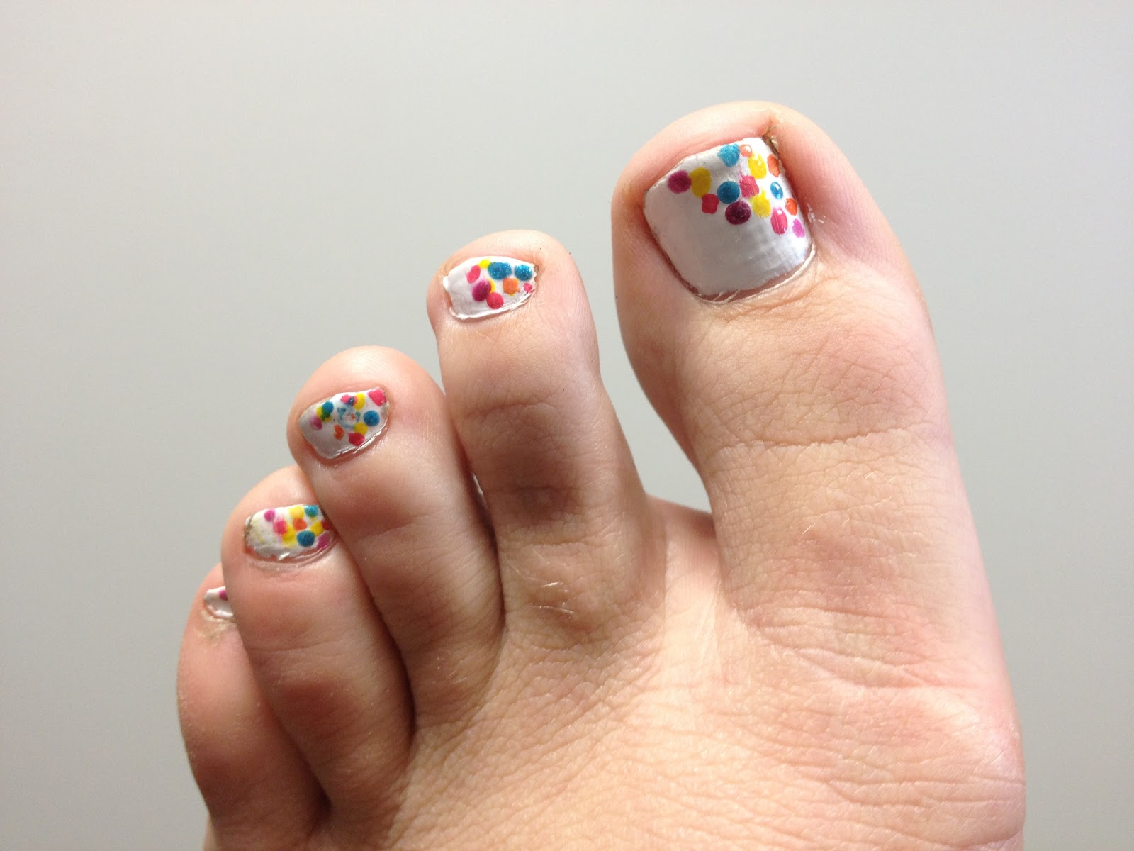 365 days of diy: Pintrest Project #4: Pop of Color Toes