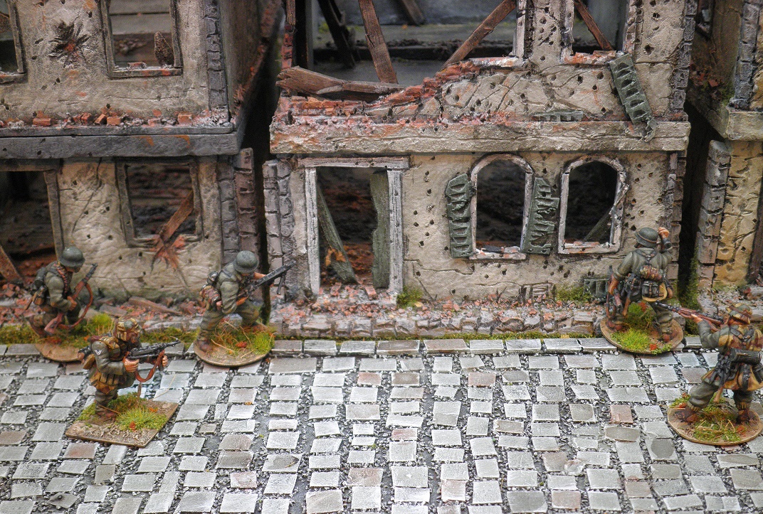 JOHN BOND's WARGAMING STUFF: MDF BUILDINGS
