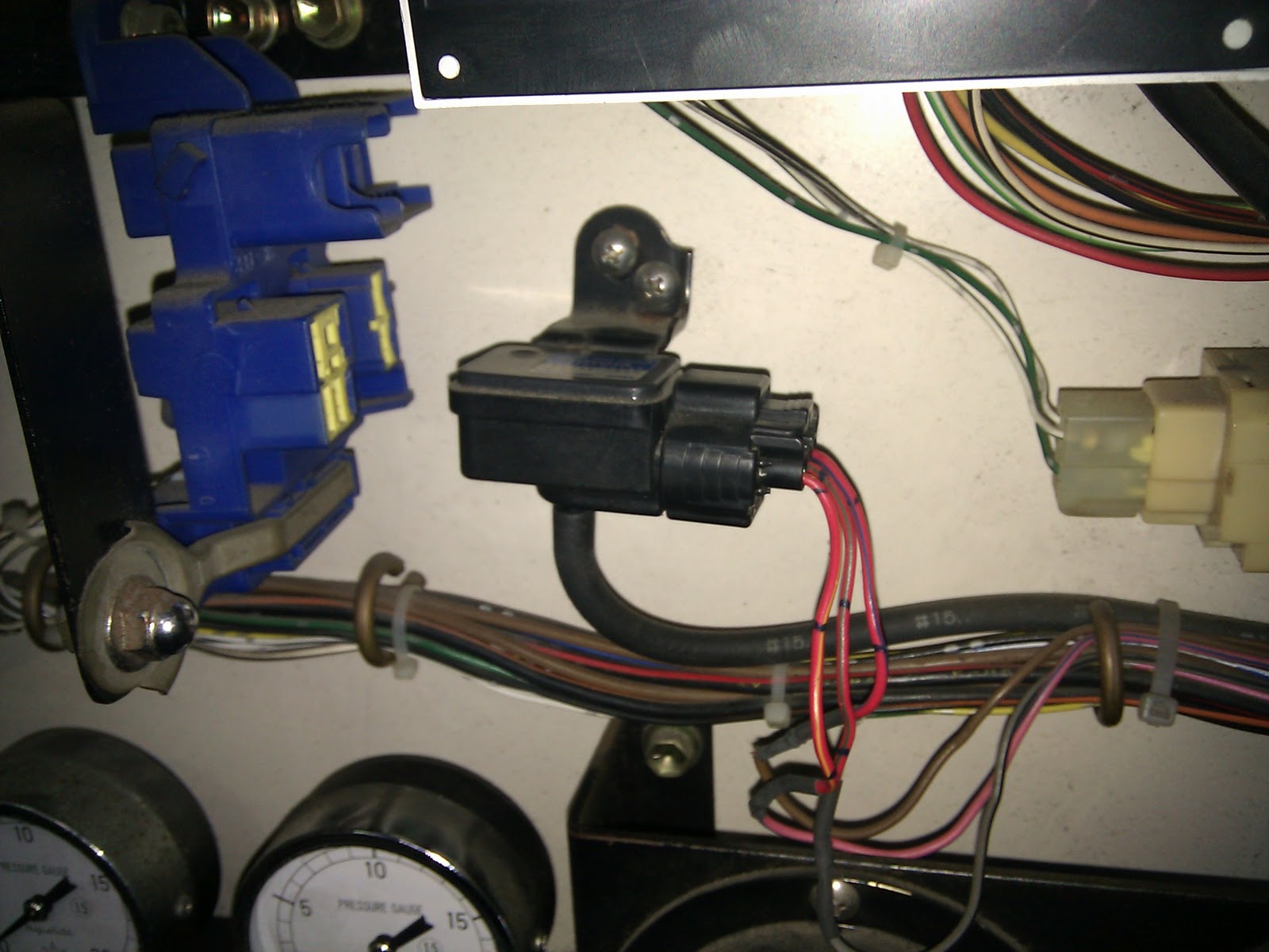 Automotive Electronics: INPUT SENSORS AND ACTUATORS ON-VEHICLE