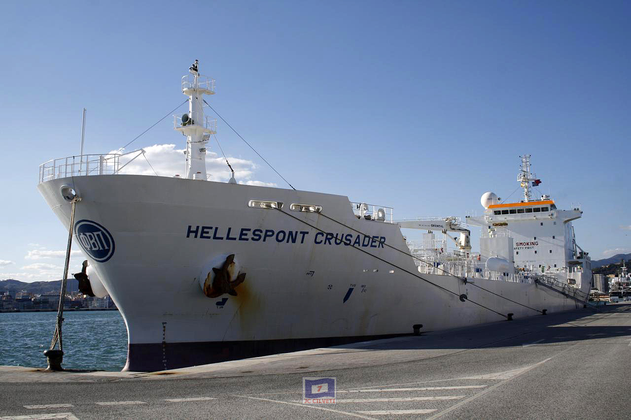 Málaga Marítima: El tanque químico HELLESPONT CRUSADER averiado en Málaga