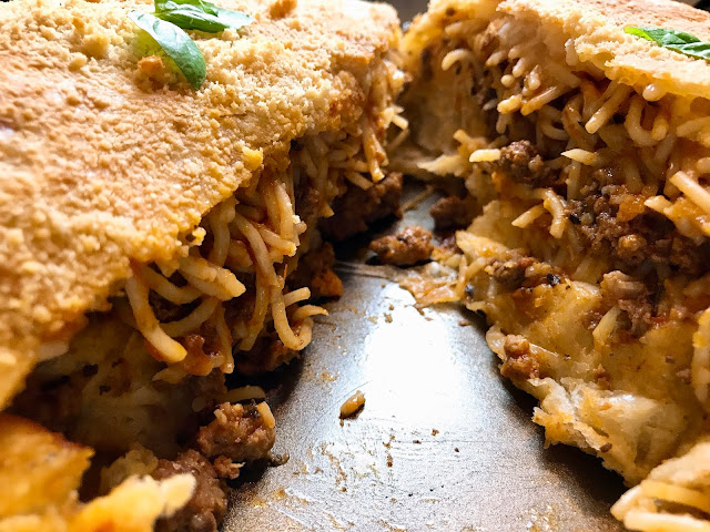 Spaghetti Bolognese Stuffed Pizza