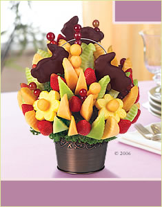 Zensible Mama: Great Gift Idea: Edible Arrangements® Best Dipped Fruit