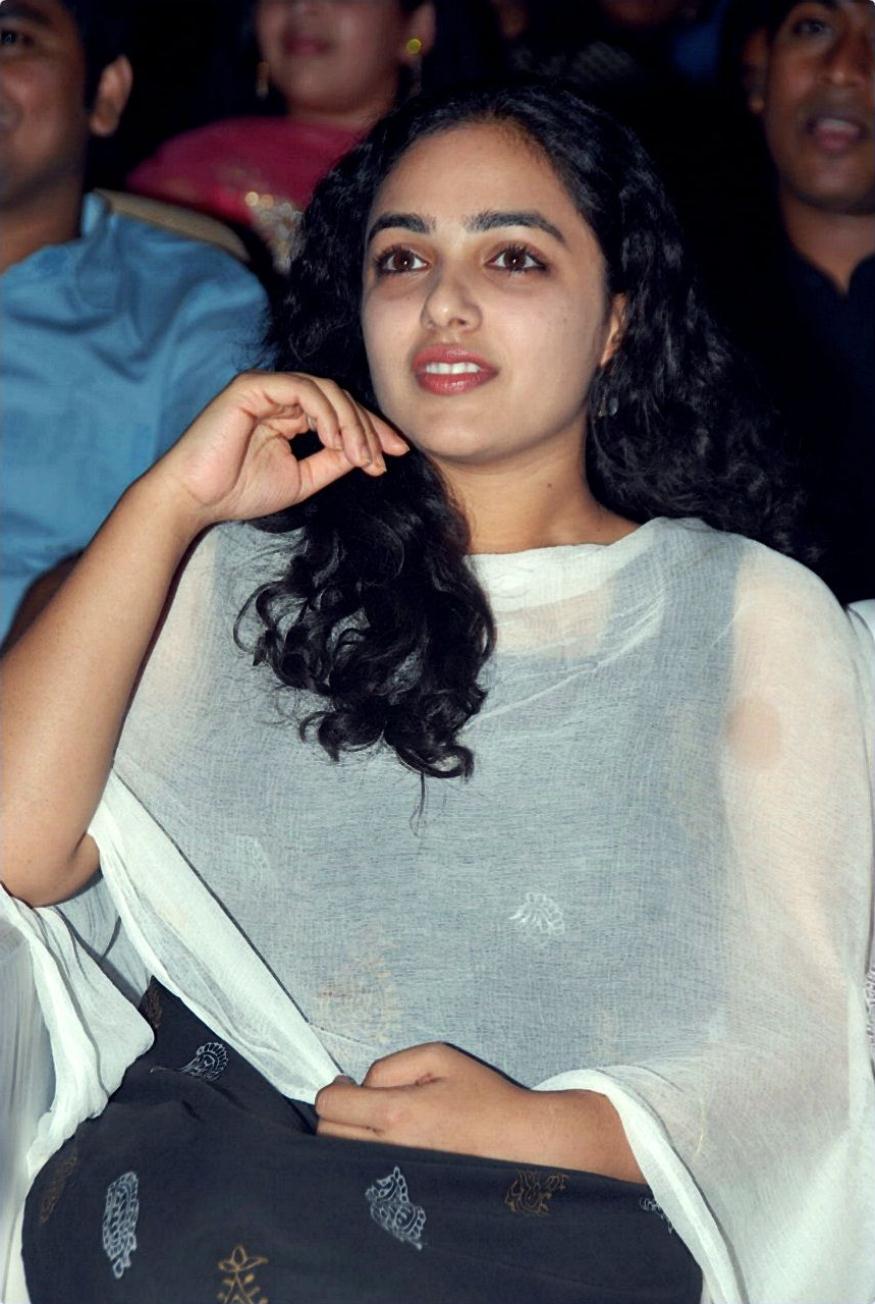 Nitya Menon Latest Photo Gallery, Nitya Menon Latest Photo Shoot ...
