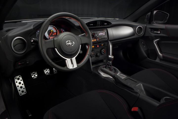 Features 2013 Scion FR-S Reviews - Auto Car Conection