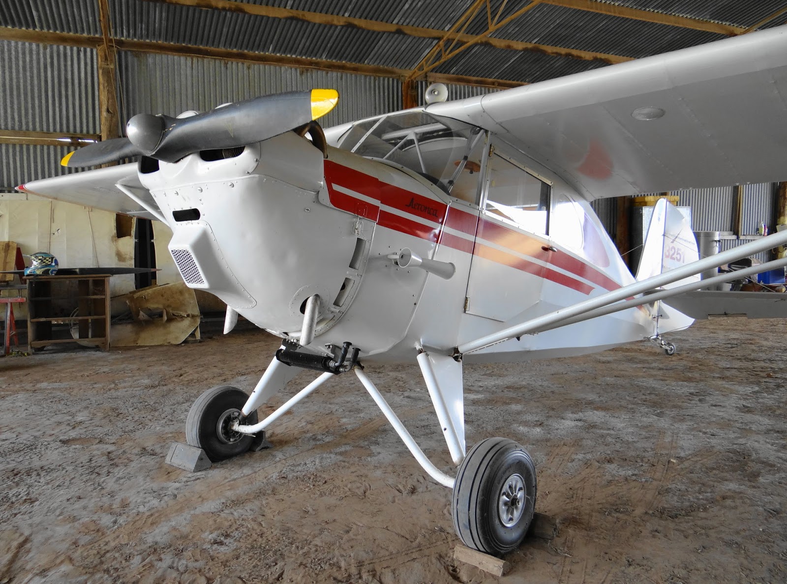Air Queensland.blogspot: Aeronca 50C Chief 24-3251, Smoky Creek Airfield