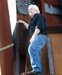 UIS Events: Massive sculpture by renowned artist John Henry to be ...