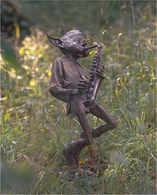 Bronze Mischief - The Sculptures of David Goode ~ Kuriositas