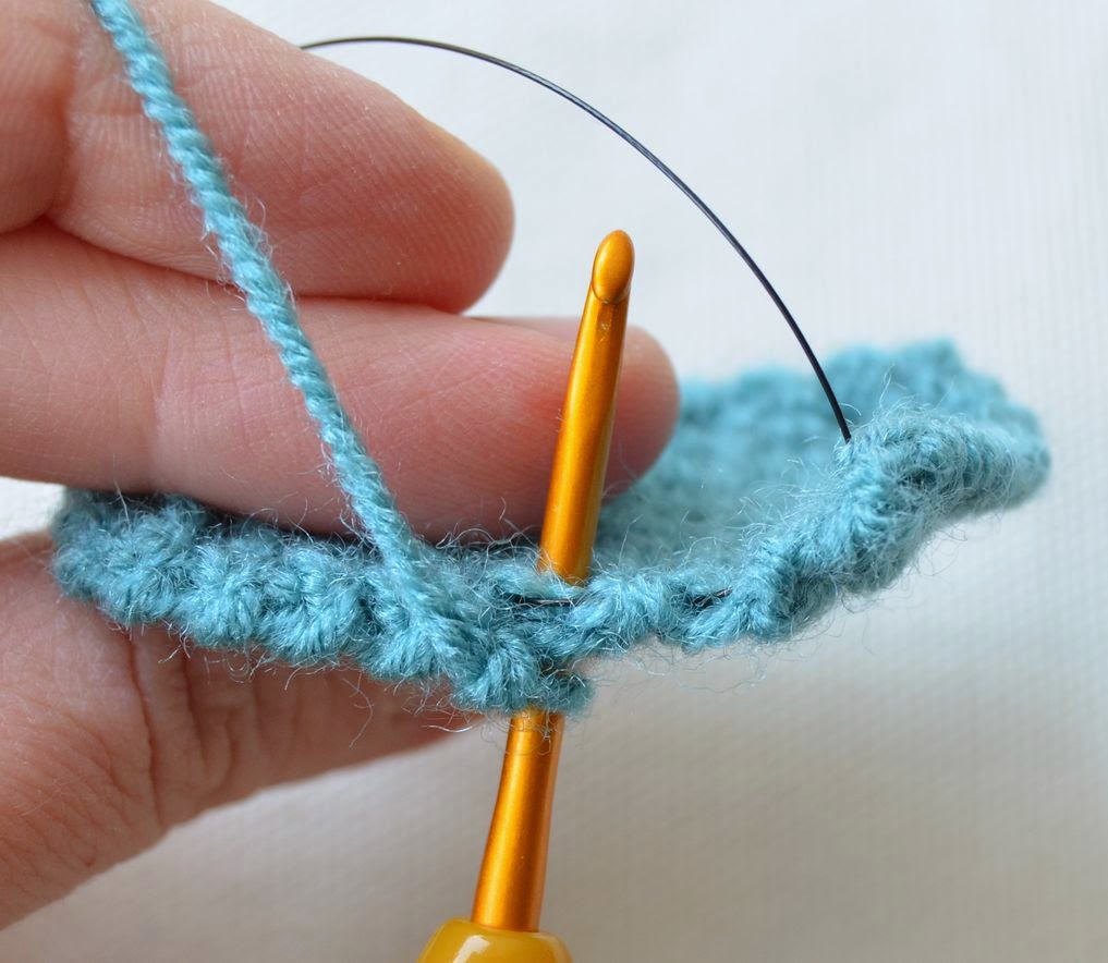 Crocheted Strap for a Bag: not stretchy and holding its shape ...