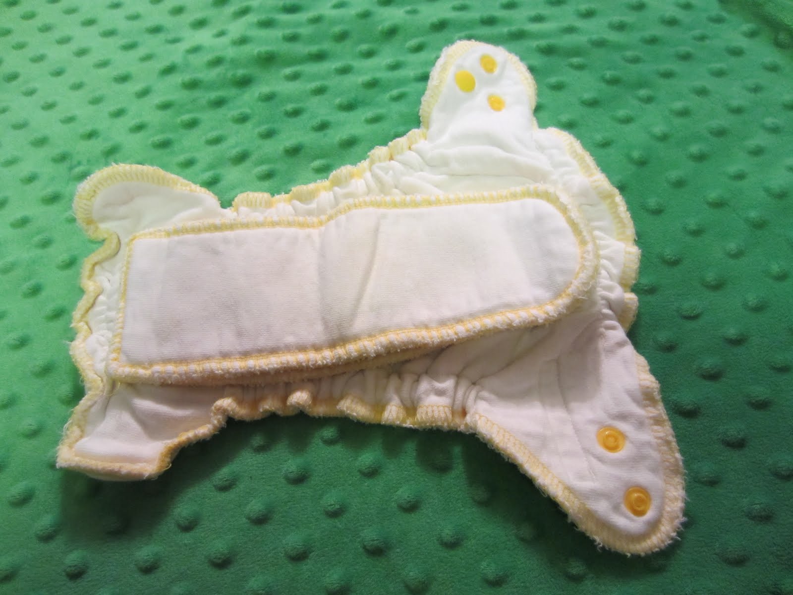 Cloth Diaper Addiction: Newborn Series: SustainableBabyIsh XS OBF