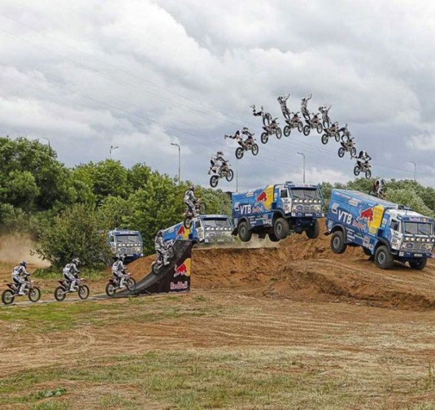 Most Amazing and Dangerous Bike Stunts by Riders ~ RACING STUNTS