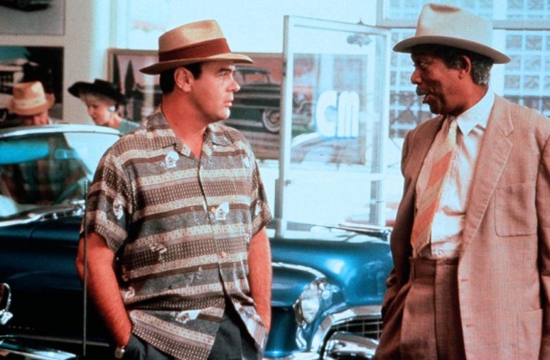 Looking Toward Portugal . . . .: Driving Ms. Clover