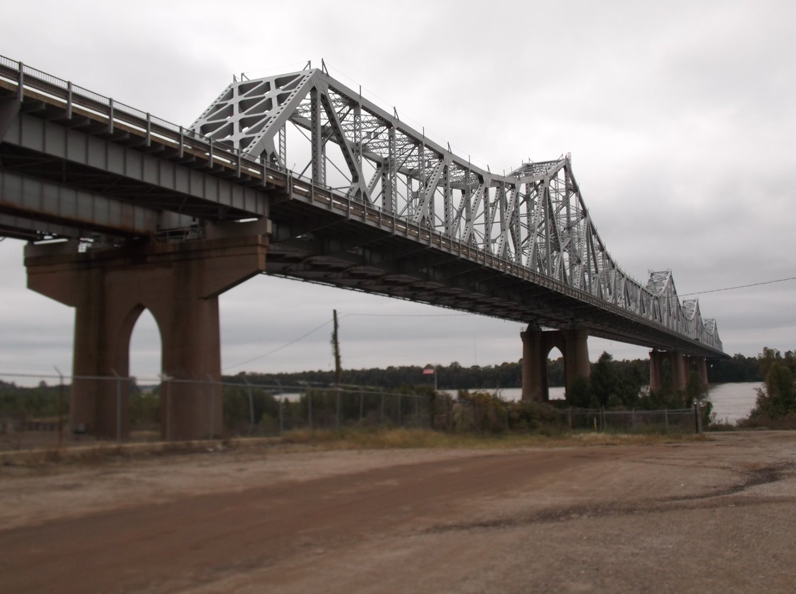 Industrial History: KCS Huey P Long Bridge (BR) over the Mississippi at ...