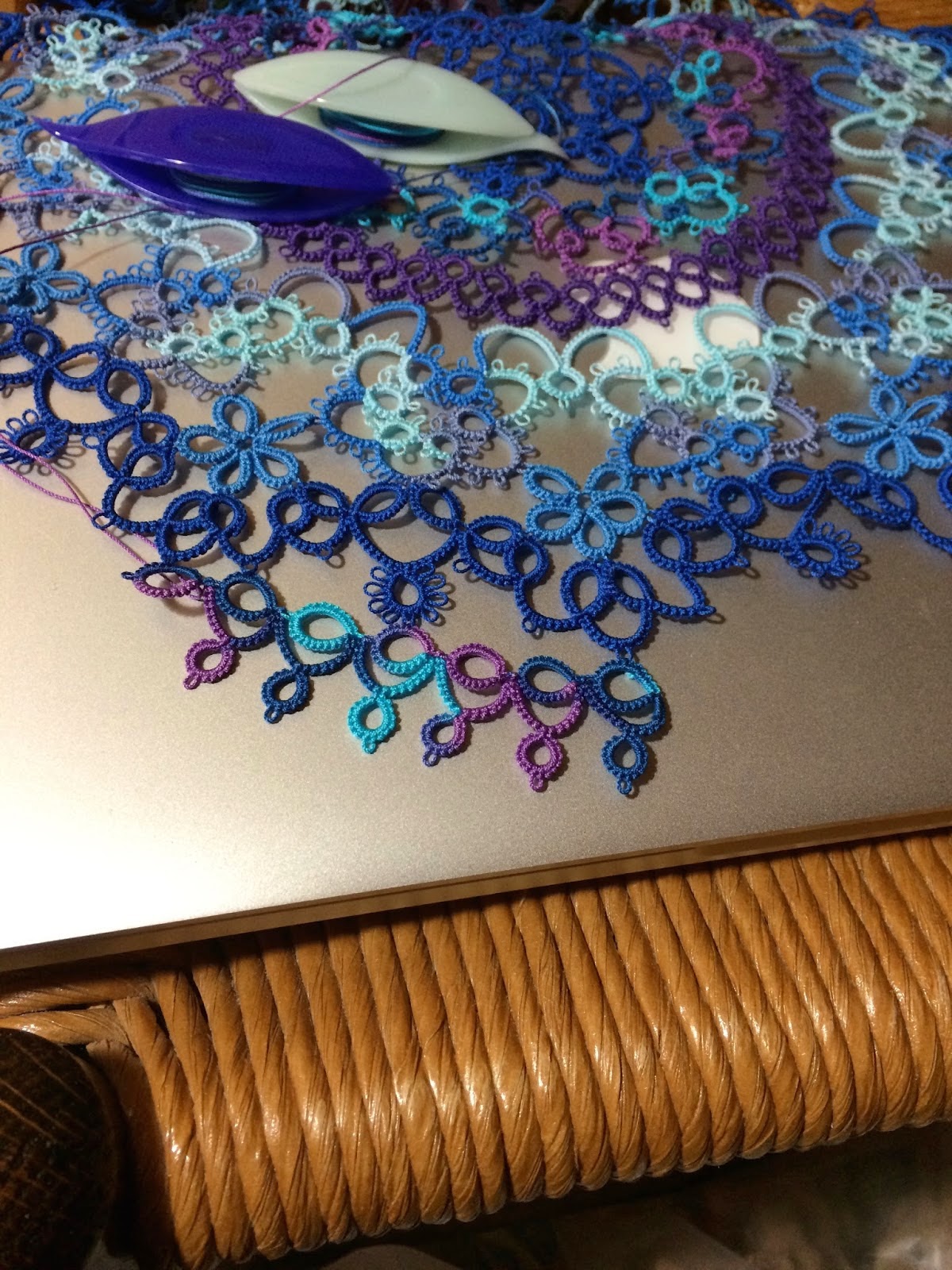25 Motif Challenge: Angels, Crosses, Doilies, Earrings, Motifs, Cat ...