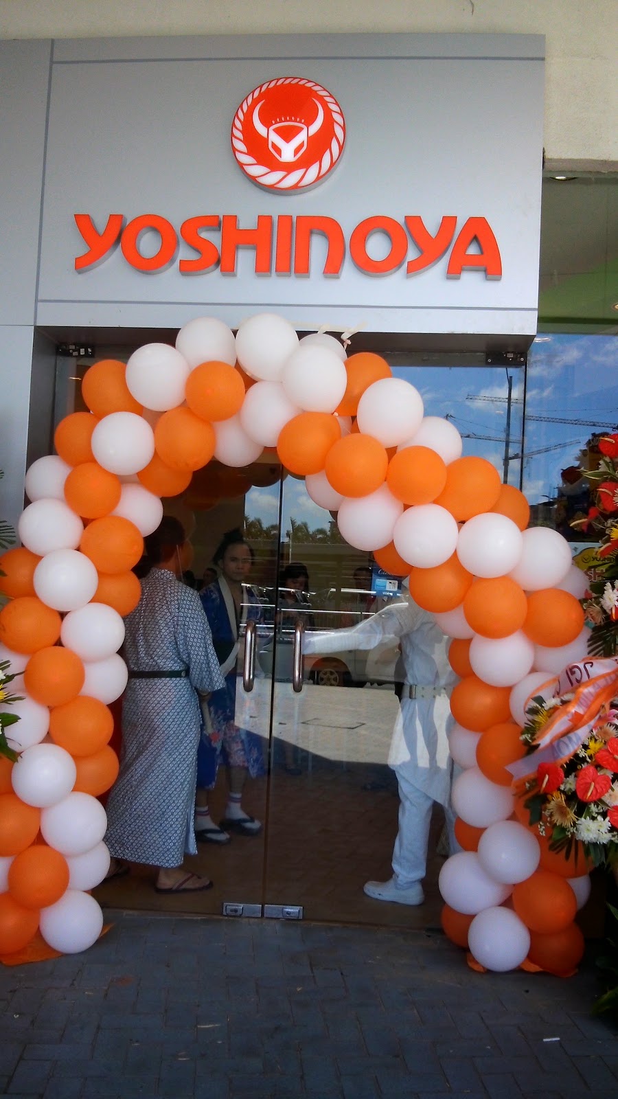 Yoshinoya Re-Opens in SM Mall of Asia