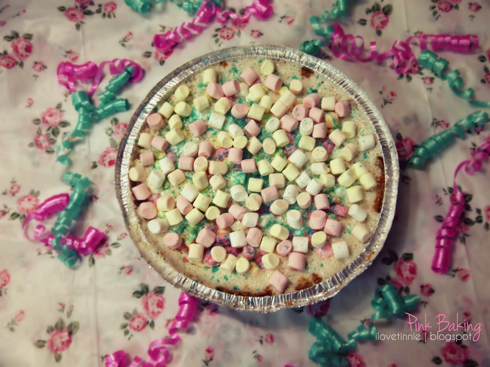 Trina Bakerelli : Marshmallow Mermaid Pie