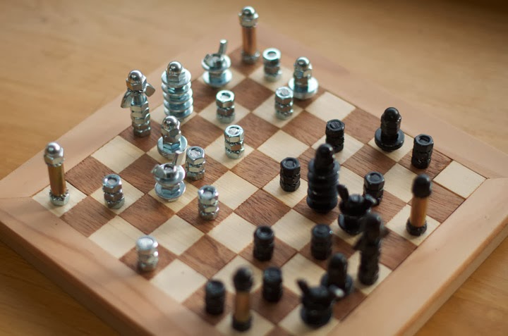 Craft Tutorials Galore at Crafter-holic!: DIY Chess Set
