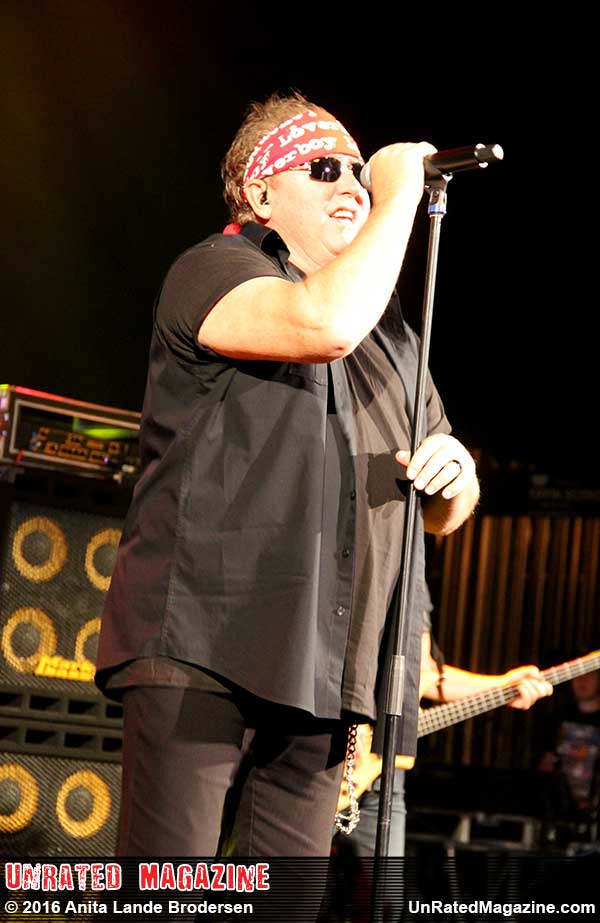 Loverboy at Genesee Theatre, Waukegan, IL - October 13, 2016 - Chicago ...