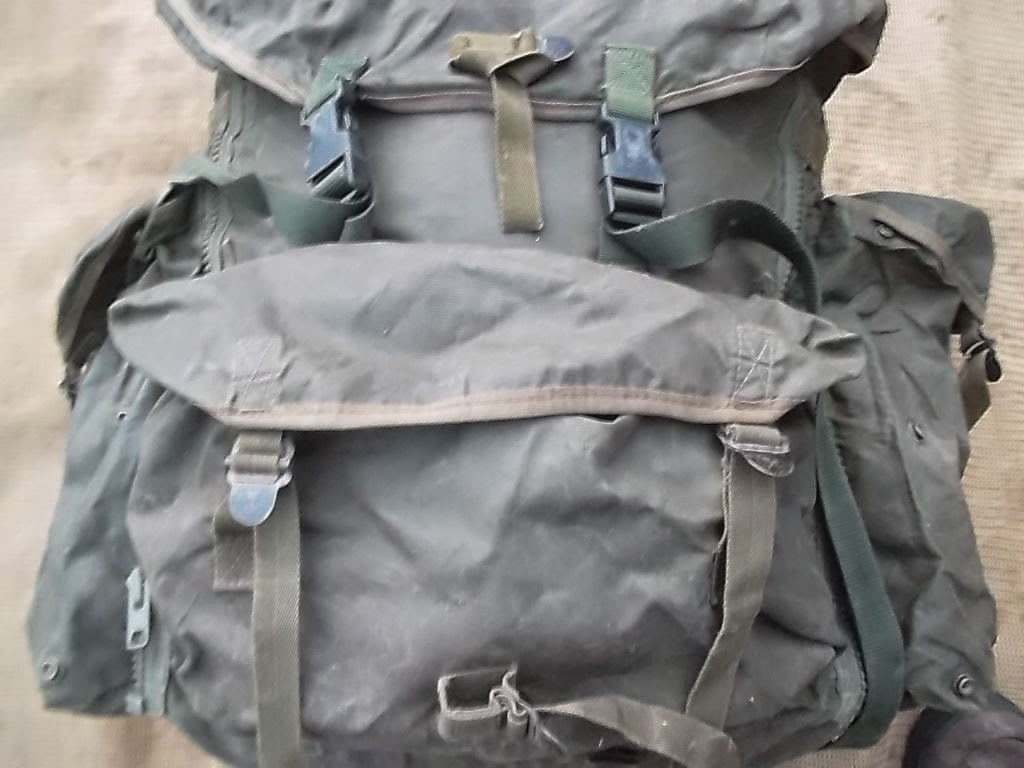 Webbingbabel: British Army Modified SAS/PARA Airborne Bergen ...