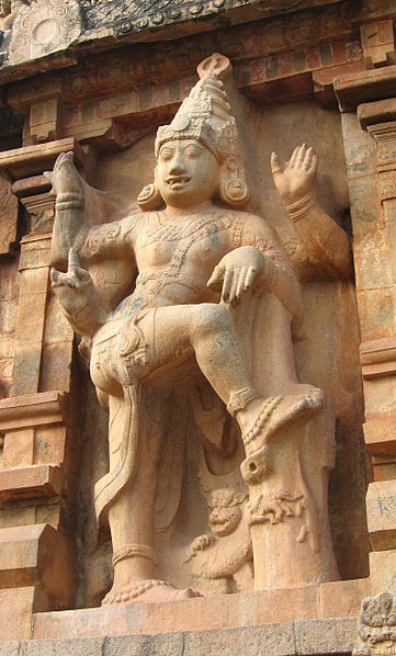 Tamilnadu Tourism: Brihadeeswarar Temple – Sculptures