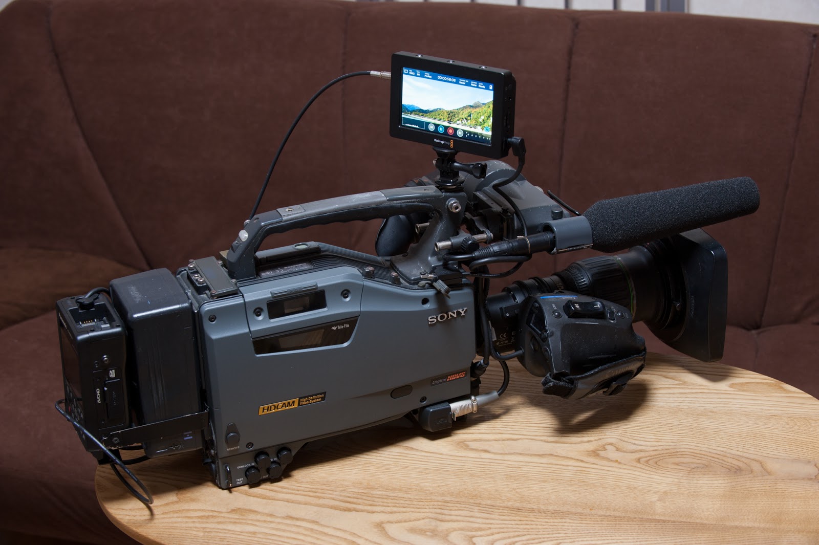 とりあえずコーヒーでも。: SONY HDW-750 テープレス化計画