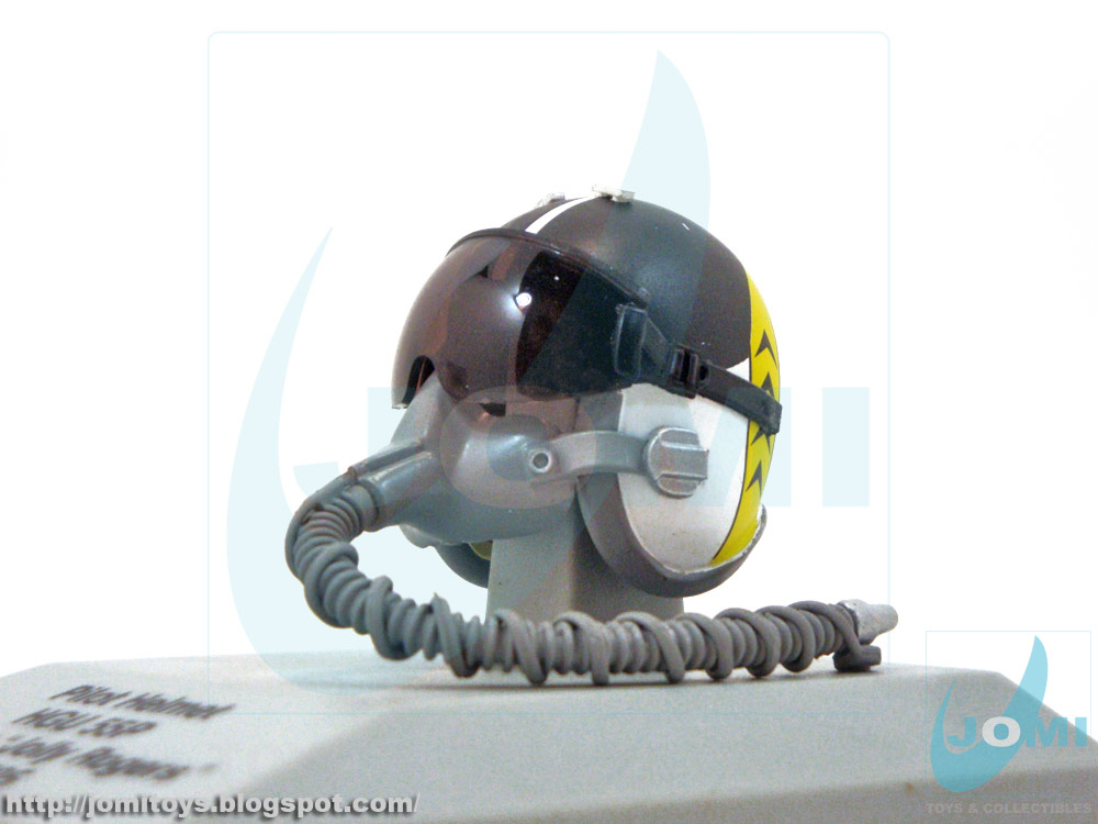 JoMi toys: 1:8 Scale Pilot Helmet - Armour Collection