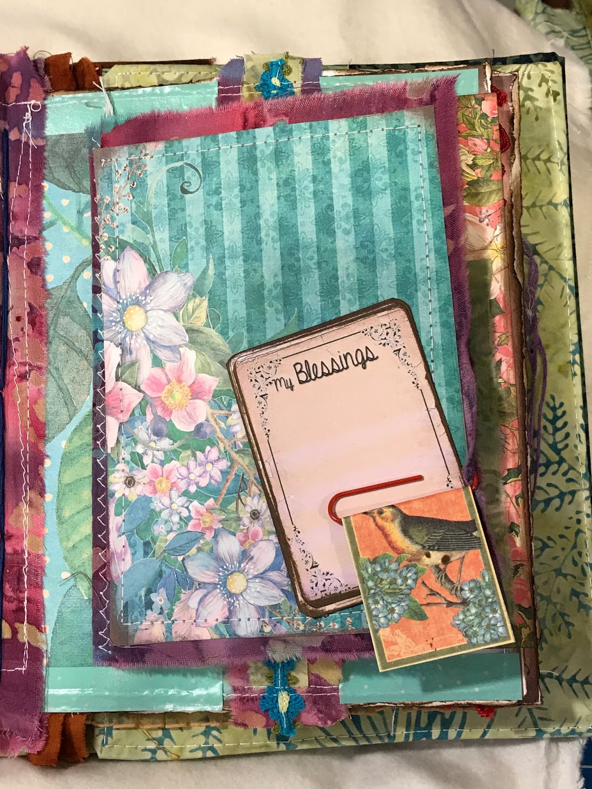 Grandmas laces: 2020 Seasons of Gratitude Year Long Journal