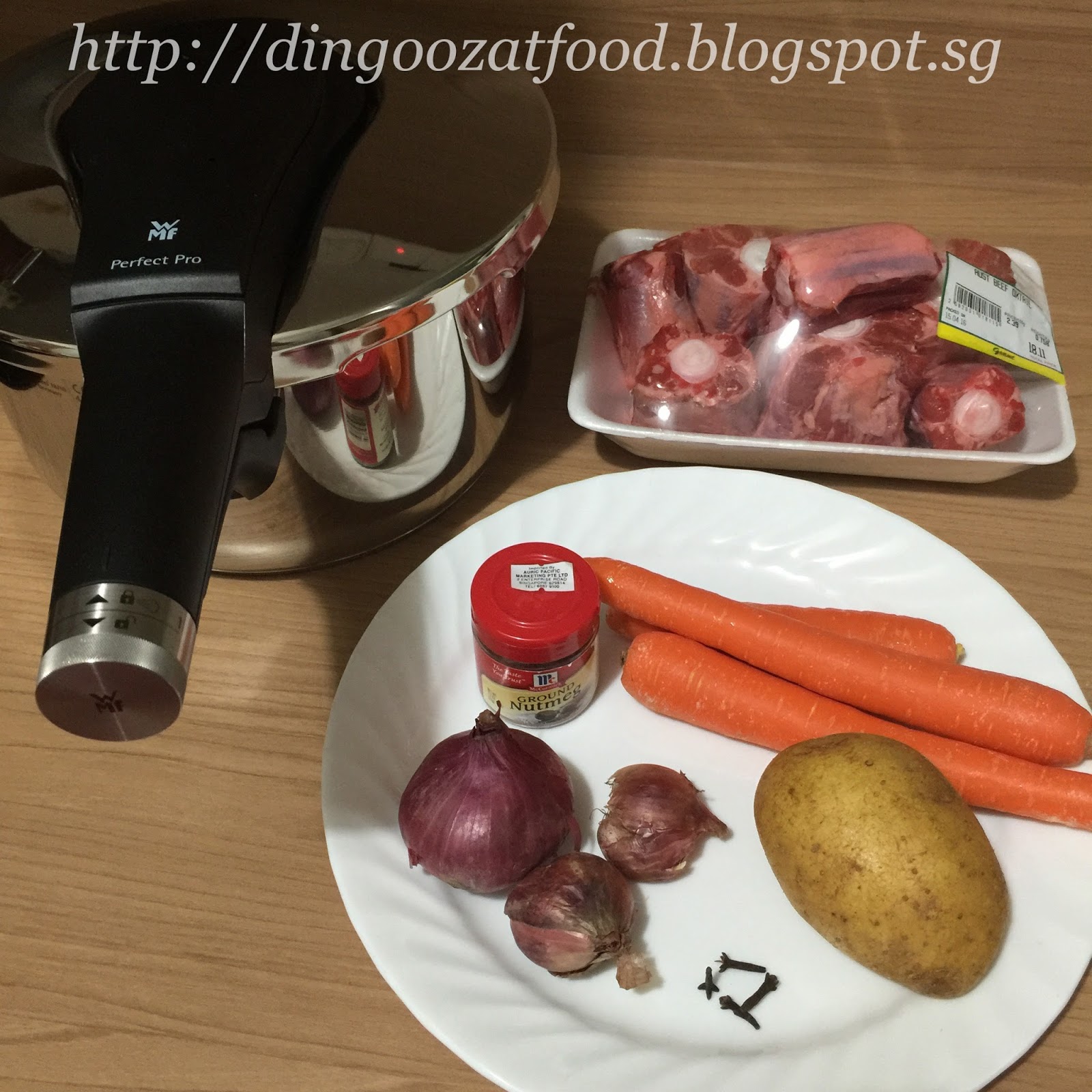 Miki's Food Archives : Indonesian Oxtail Soup (aka Sup Buntut ...