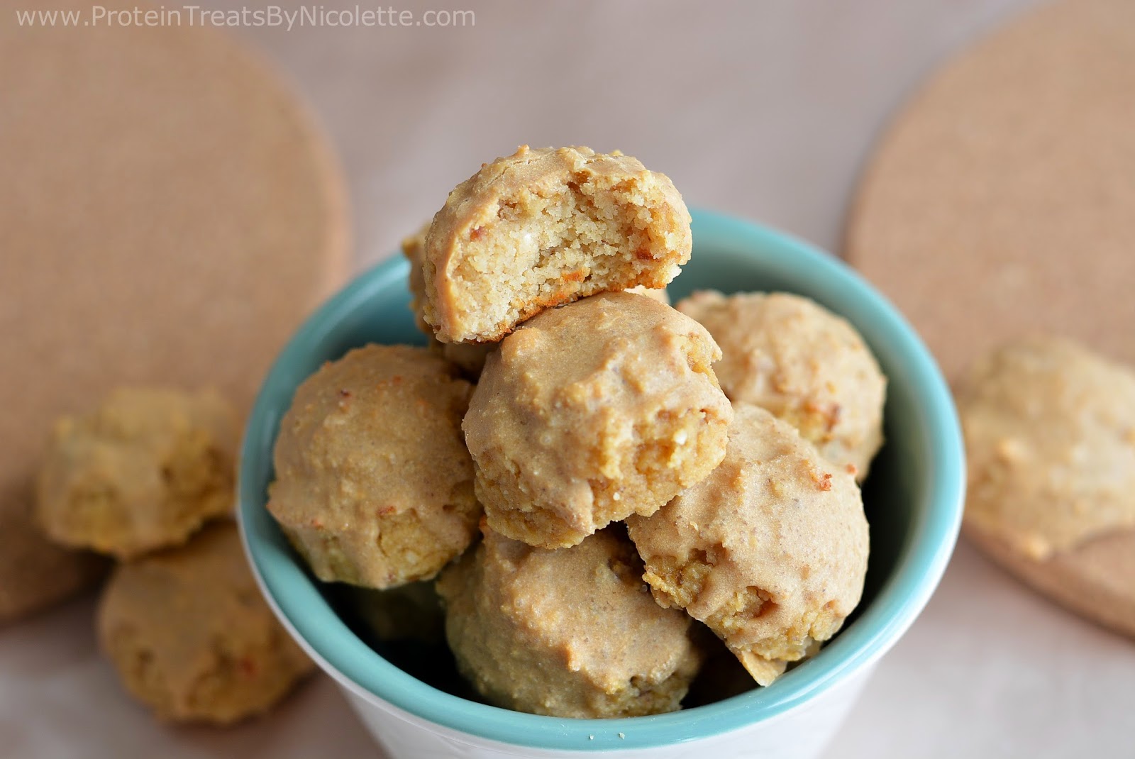 Protein Treats By Nicolette : Peanut Butter Protein Cake Bites