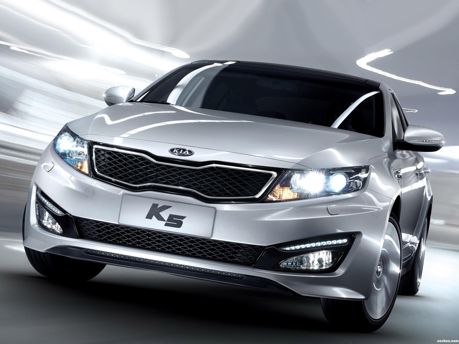 All Cars of the World: Kia K5 2011-2015