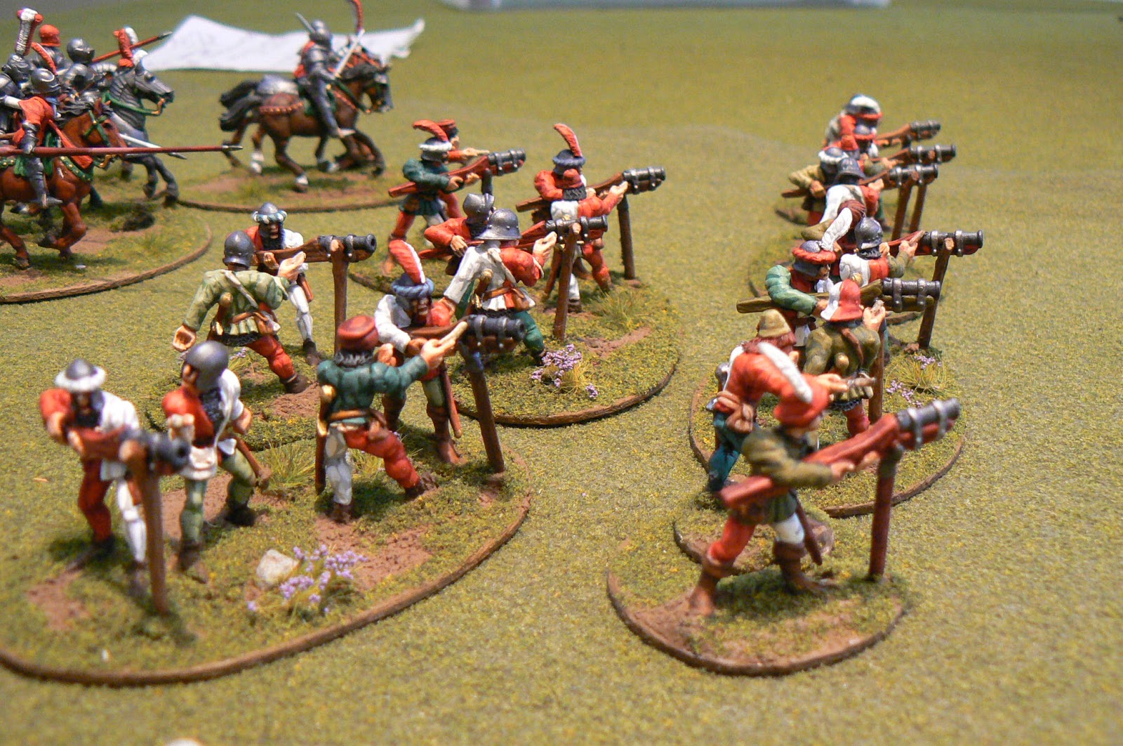 Dots of Paint: an Italian late Medieval/ Early Renaissance retinue