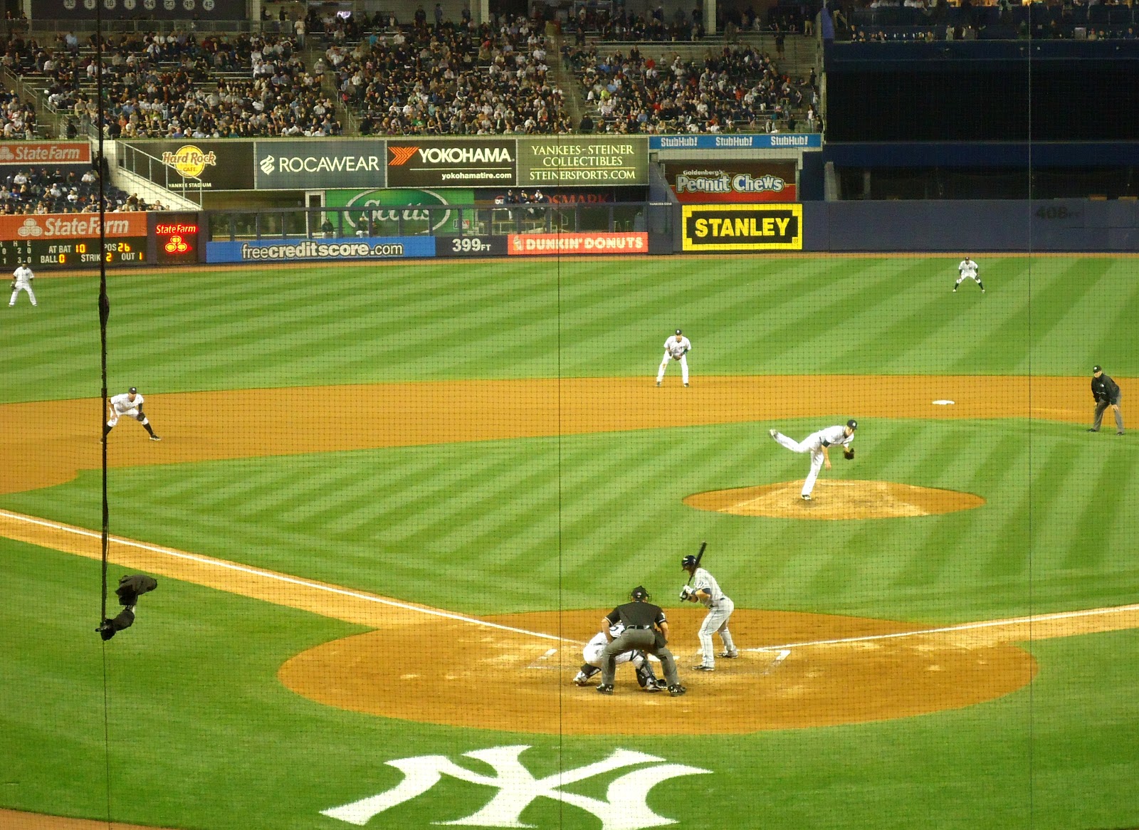 Holly Loves Paul: Go Bronx Bombers - first Yankee Game