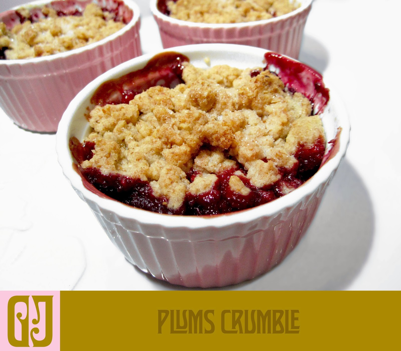 Whole Wheat Plum Crumble - Ginger&Jane