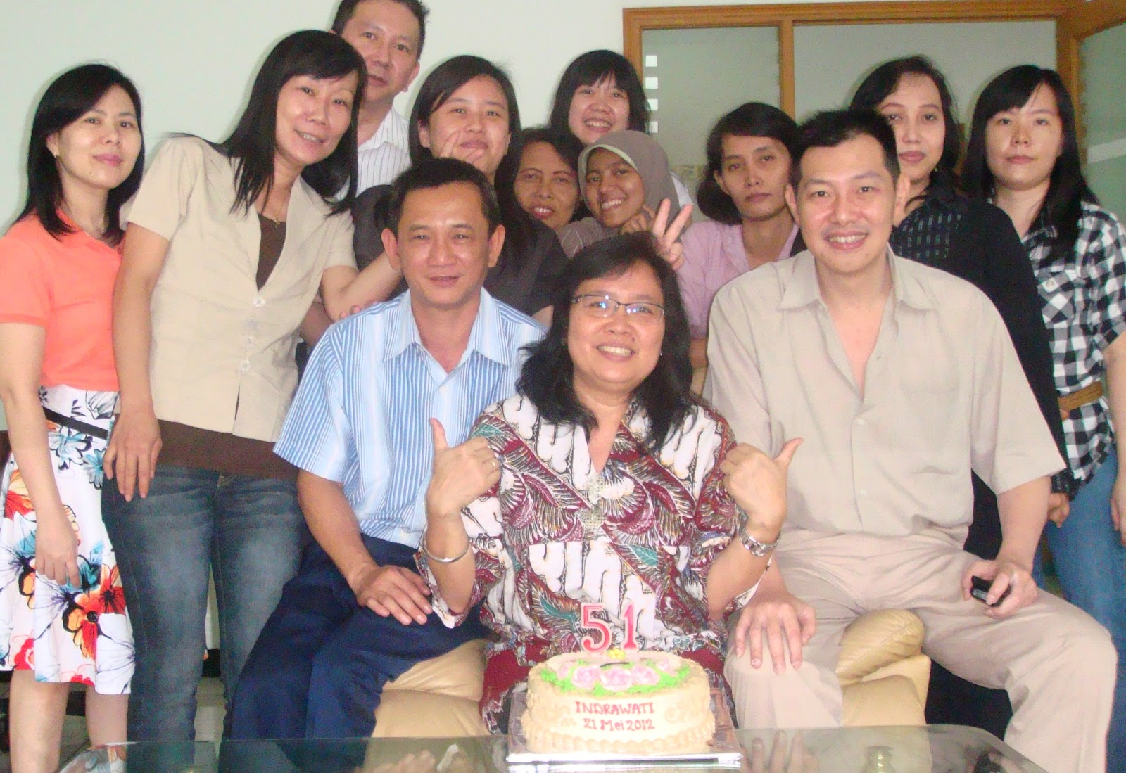 Indahnya Berbagi: Happy Birthday - 祝你生日快乐 (Zhu Ni Sheng Ri Kuai Le)