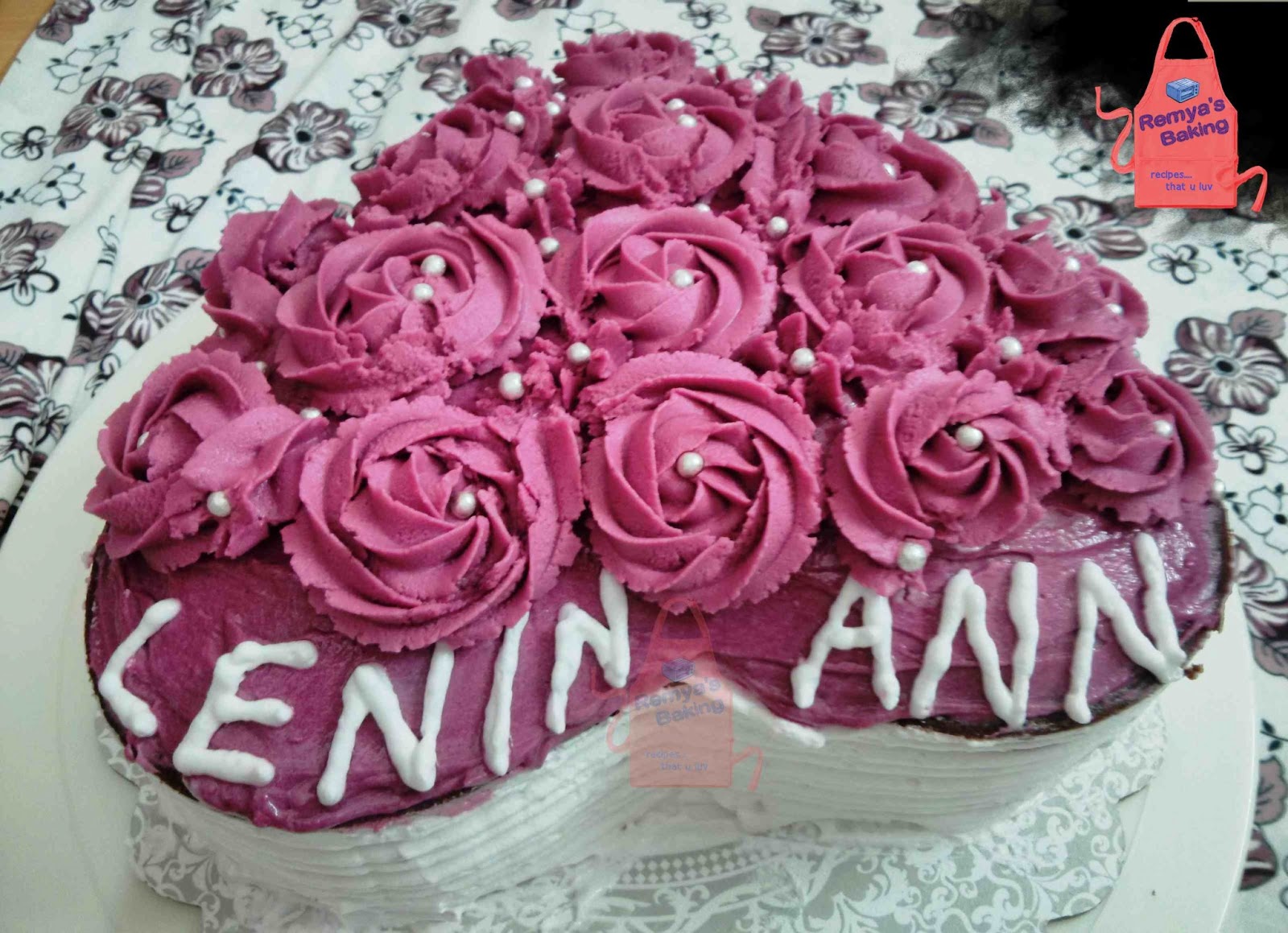 Remya's Baking : A Red Velvet Anniversary Cake