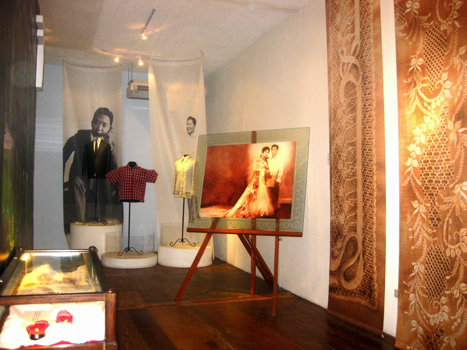 PERIPATETIC: MARCOS MUSEUM AND MAUSOLEUM