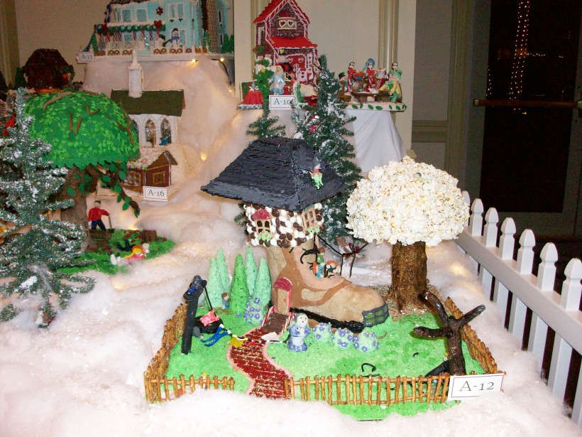Austin Odyssey: Savannah Gingerbread House Festival