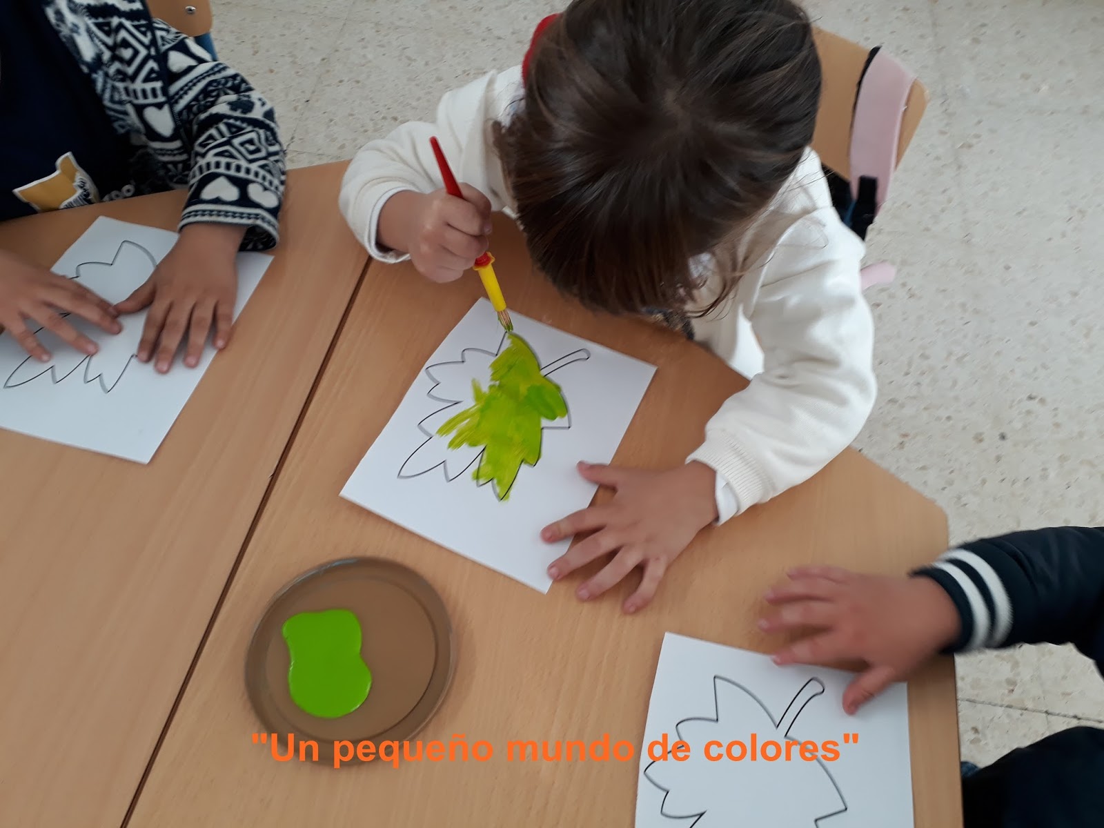 UN PEQUEÑO MUNDO DE COLORES: En otoño...