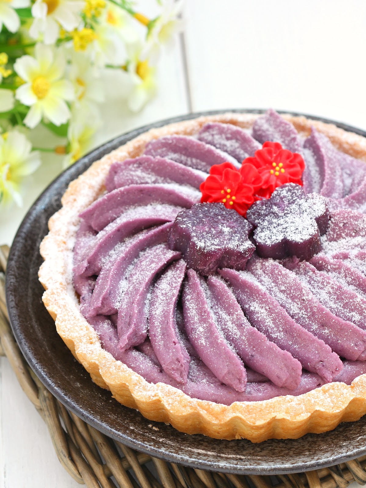 Purple sweet potato and yogurt cream tart