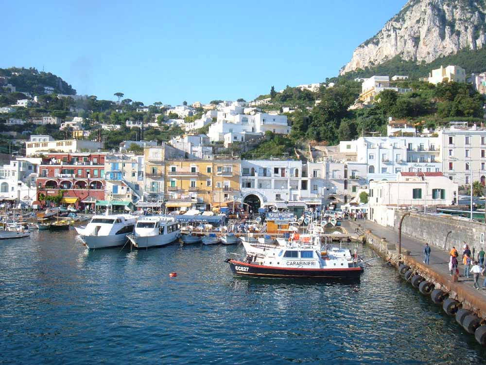 Capri | Cidade Turística da Itália - Geografia Total™
