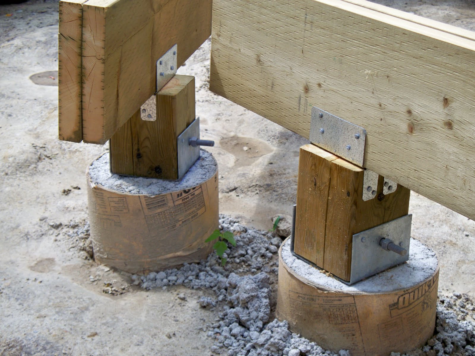 Kevin & Laurie Build a Deck: Step 6: Pillars (piers) and posts