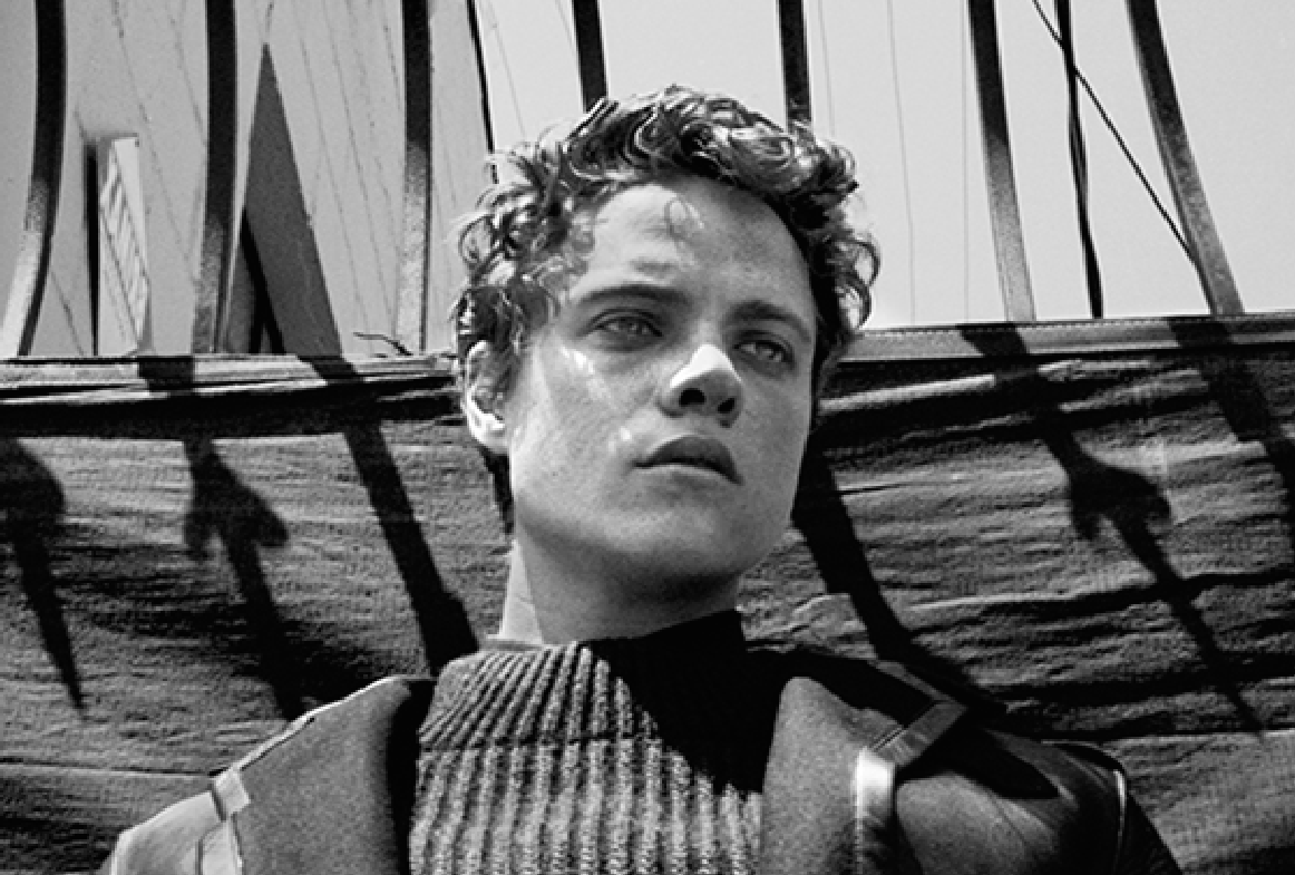 my new plaid pants: Good Morning, Gratuitous Douglas Smith