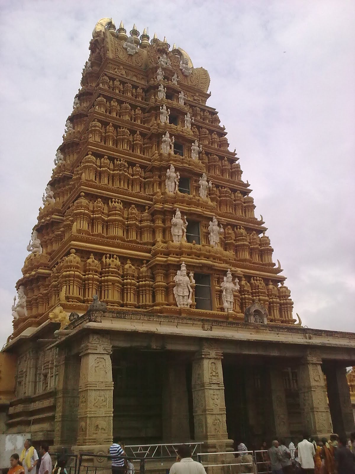 motherindia: Nanjangud To SriraNgapatna via Mighty Mahisur(Mysore):)