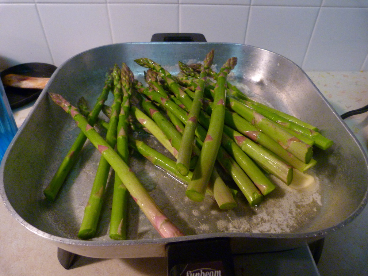 A Sweaty Commitment: Taste it Tuesdays. Five super foods for spring