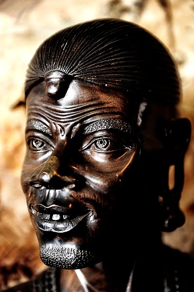 KNOWLEDGE MATTERS: Makonde woodcarving symbolizes African traditional ...