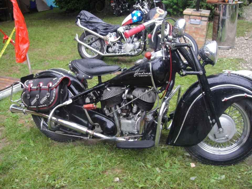 Belinfante-Indian-motorcycles: Indian Motorcycle rally France