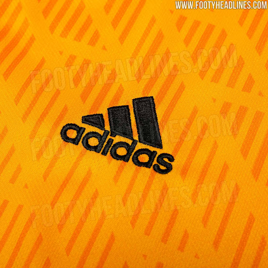 Different Design?! Wolves 20-21 Home Kit Leaked - New Picture - Footy ...